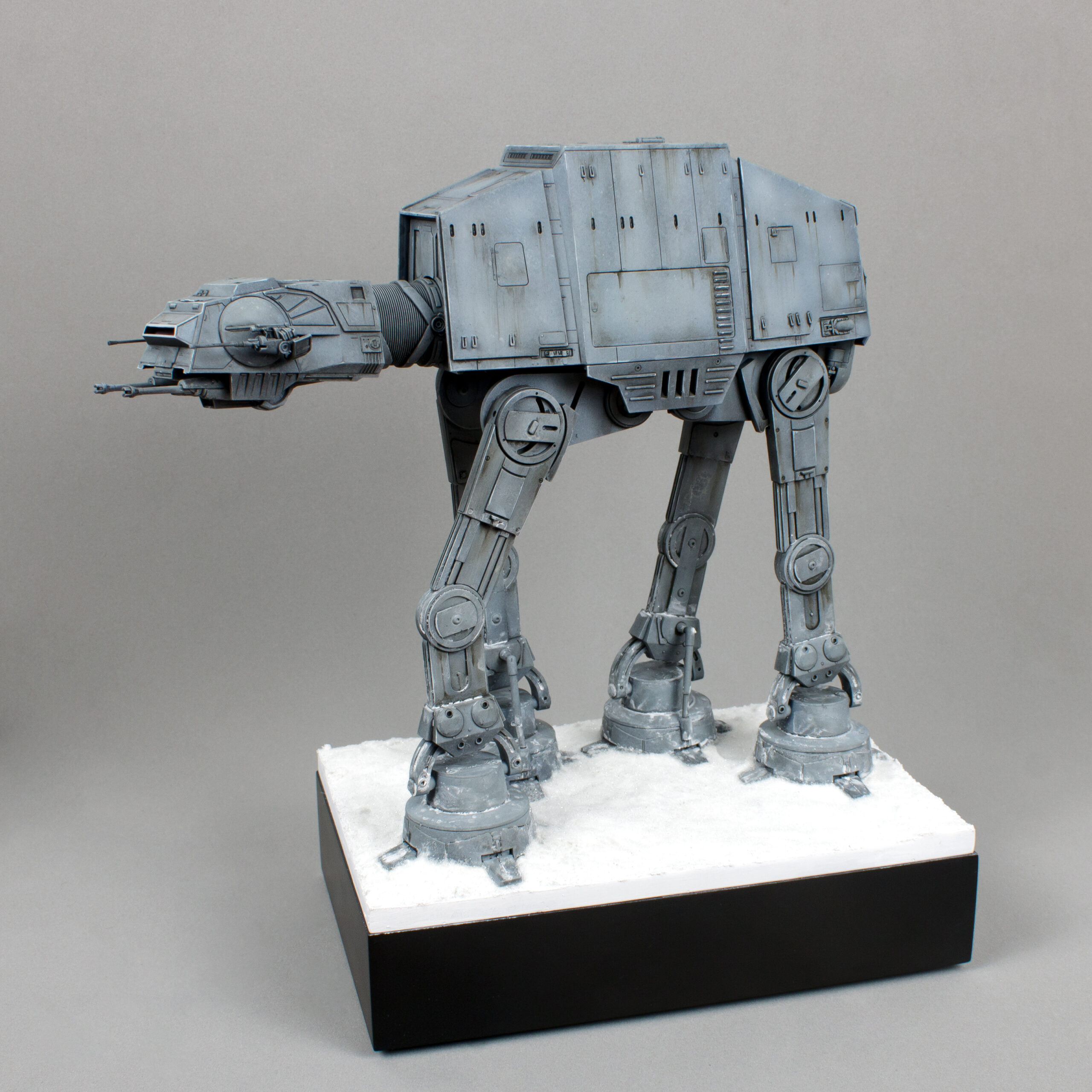 Star Wars At-At transport. Built and Painted Scale Model